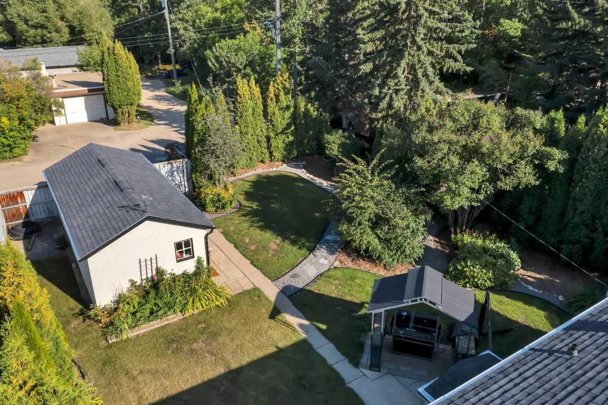 5129 44 Avenue, Red Deer, Alberta T4N3H9 Sold History | HouseSigma