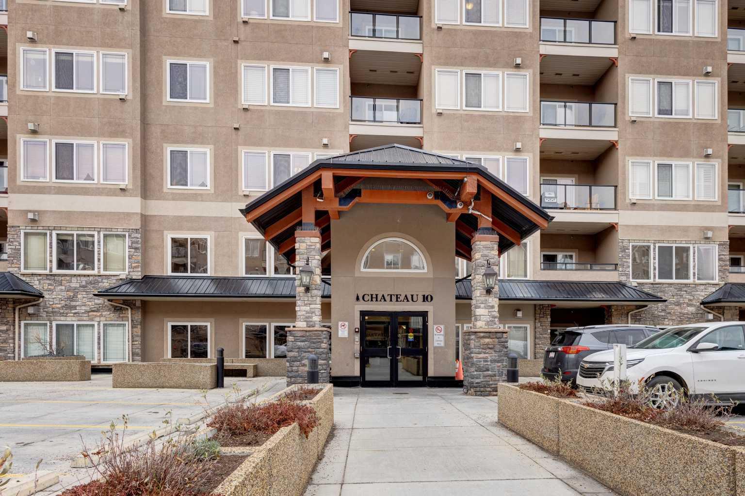 236 - 10 Discovery Ridge Close SW, Calgary, Alberta T3H5X3 Sold History ...