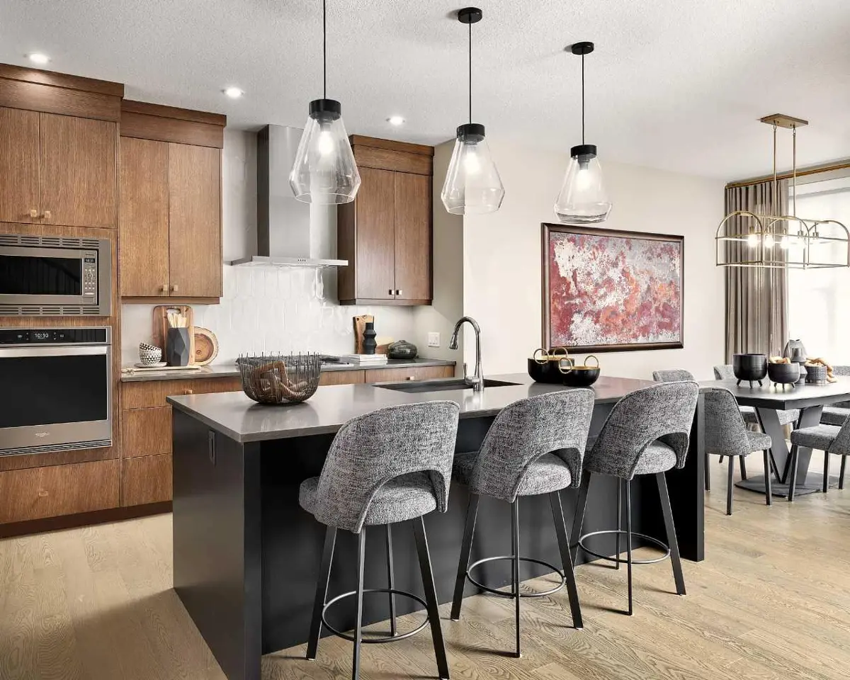 83 Cranbrook Mount SE, Calgary, Alberta Sold History | HouseSigma