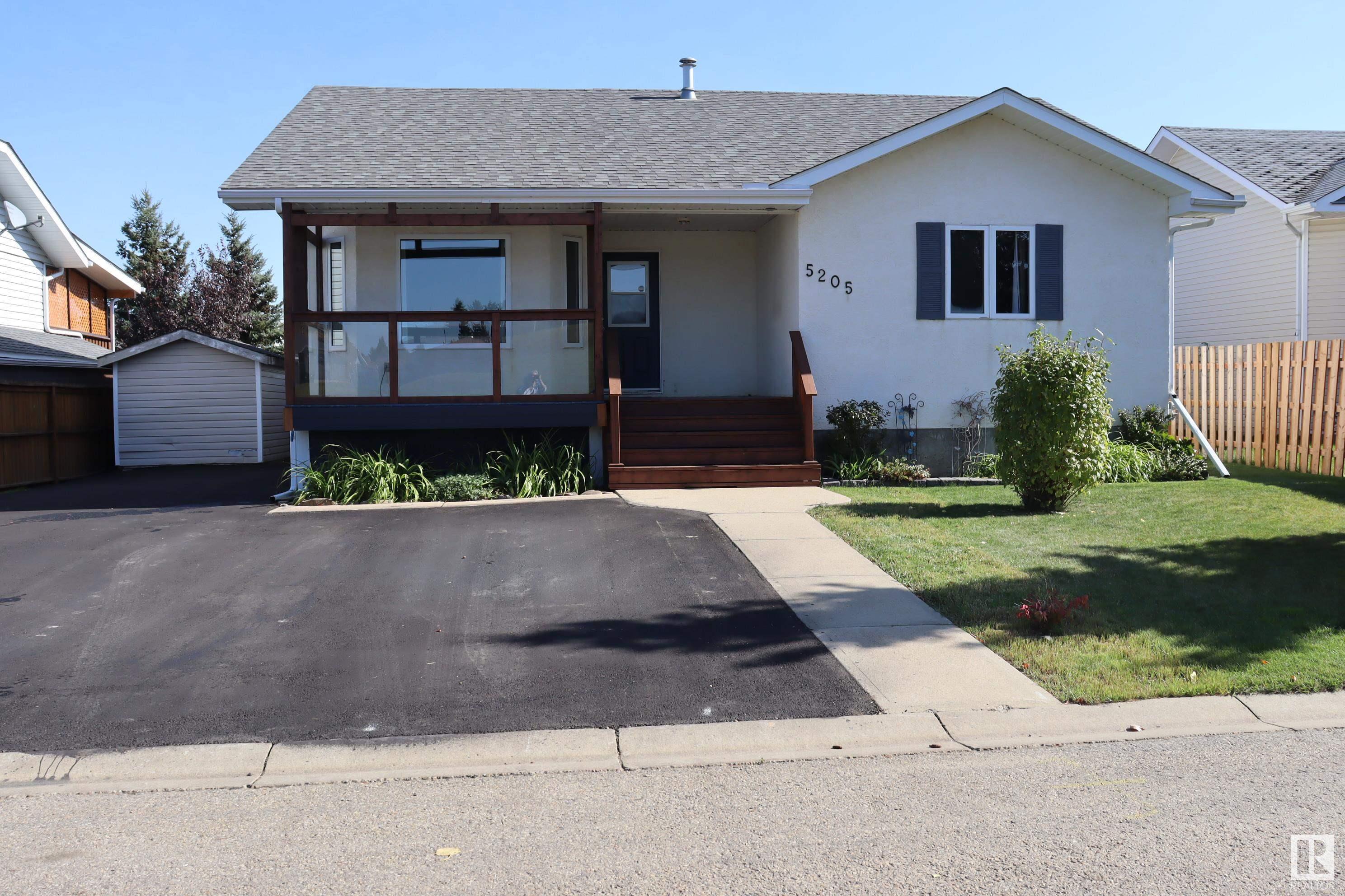 5205 45th ST, Rimbey, Alberta T0C2J0 Sold History | HouseSigma