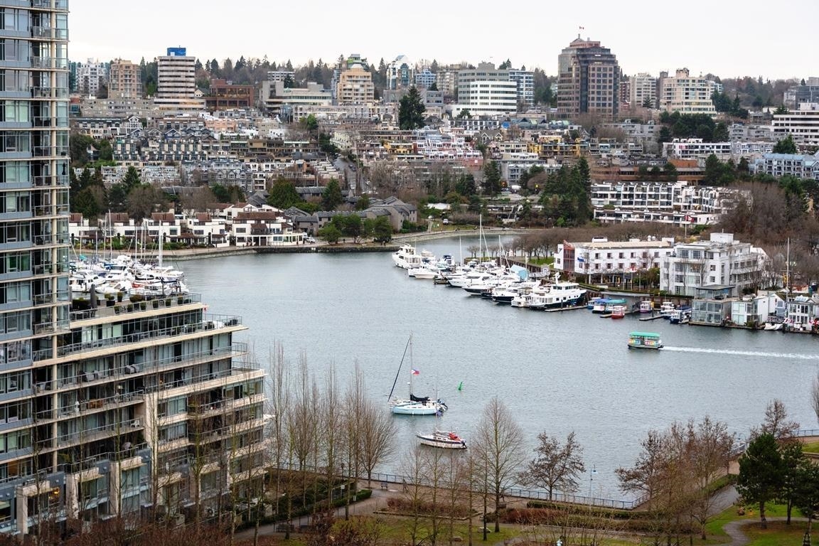 1806 - 1495 RICHARDS STREET, Vancouver, British Columbia V6Z3E3 Sold History | HouseSigma