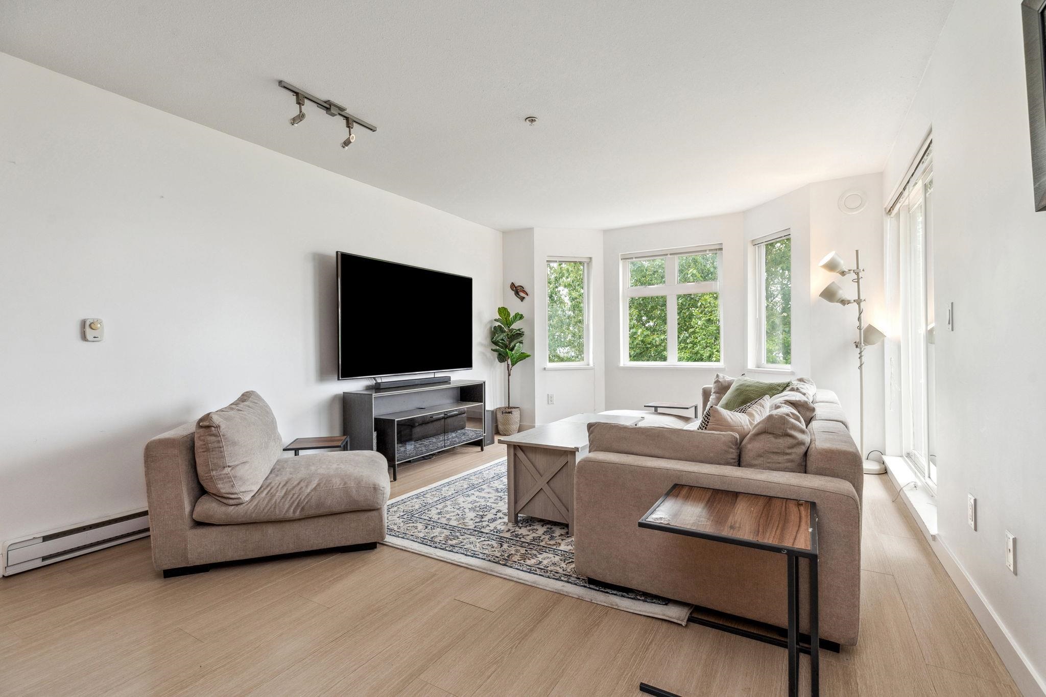 501 - 160 Shoreline Circle, Port Moody, British Columbia V3H0B2 For ...