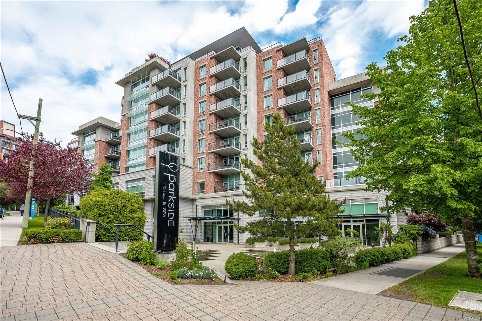 B505 - 810 Humboldt St, Victoria, British Columbia V8V5B1 For Sale ...