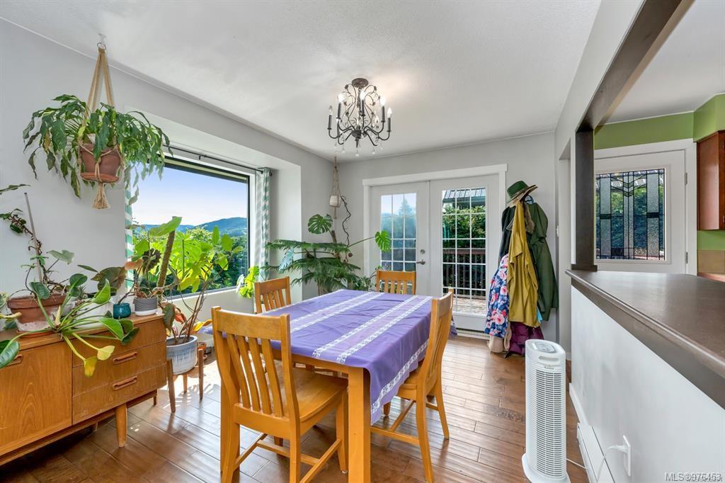 8145 Musgrave St, Crofton, British Columbia V0R1R0 Sold History ...